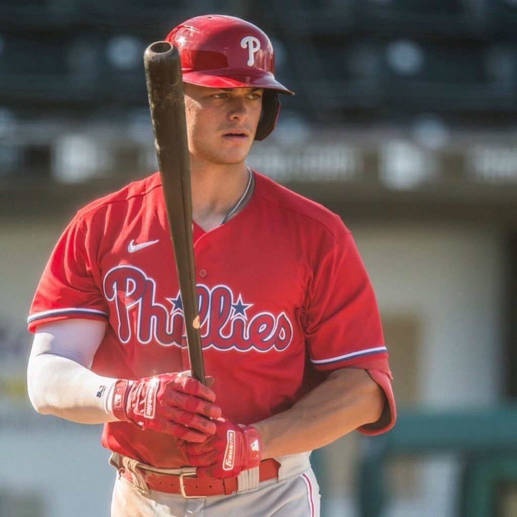 Professional Players - Pitch In For Baseball & Softball